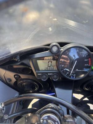 Ямаха R1 2002 в Друскининкай, объемом двигателя 1.00 л и пробегом 53 тыс. км за 2700 €, фото 5 на AUTOMOTO.COM.LV
