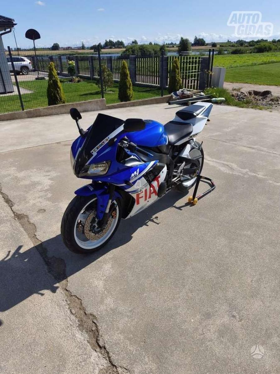 Yamaha R1 2003 in Siauliai, with an engine capacity of 0.00 L and mileage of 0 thousand km for 3050 €, photo 1 on AUTOMOTO.COM.LV