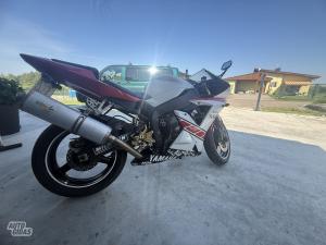 Yamaha R1 2003 Kauņa, ar dzinēja tilpumu 1.00 L un nobraukumu 22 tūkst. km par 2999 €, foto 7 vietnē AUTOMOTO.COM.LV