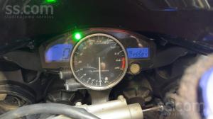 Yamaha R1 2004 Rīga, ar dzinēja tilpumu 1.00 L un nobraukumu 0 tūkst. km par 4400 €, foto 6 vietnē AUTOMOTO.COM.LV