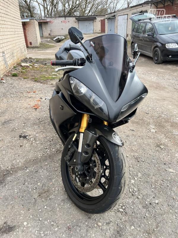 Yamaha R1 2004 in Vilnius, with an engine capacity of 0.00 L and mileage of 0 thousand km for 2650 €, photo 1 on AUTOMOTO.COM.LV