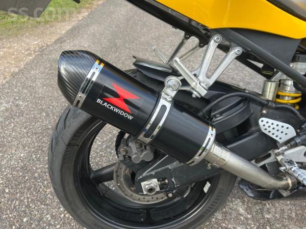 Ямаха R1 2004 в Лимбажи, объемом двигателя 1.00 л и пробегом 0 тыс. км за 4500 €, фото 6 на AUTOMOTO.COM.LV