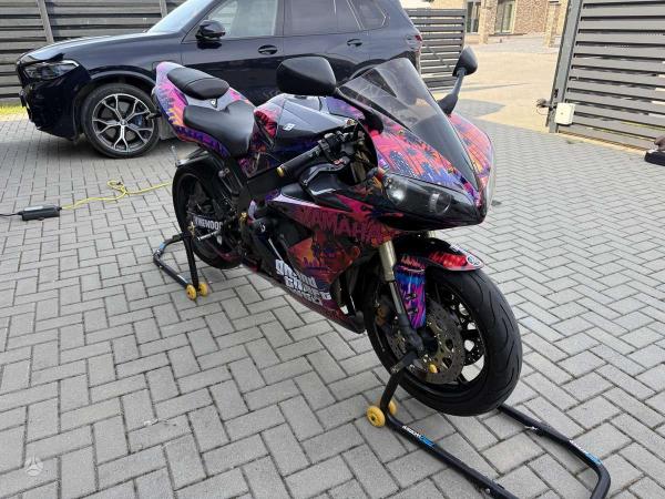 Yamaha R1 2004 in Klaipeda, with an engine capacity of 1.00 L and mileage of 36 thousand km for 5700 €, photo 2 on AUTOMOTO.COM.LV
