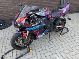 Yamaha R1 2004 in Klaipeda, with an engine capacity of 1.00 L and mileage of 36 thousand km for 5700 €, photo 15 on AUTOMOTO.COM.LV