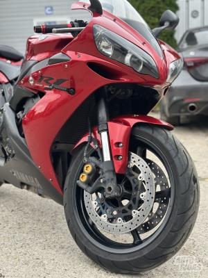 Yamaha R1 2004 Kauņa, ar dzinēja tilpumu 0.00 L un nobraukumu 0 tūkst. km par 4500 €, foto 1 vietnē AUTOMOTO.COM.LV