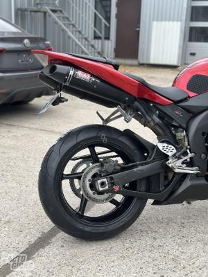 Yamaha R1 2004 Kauņa, ar dzinēja tilpumu 0.00 L un nobraukumu 0 tūkst. km par 4500 €, foto 6 vietnē AUTOMOTO.COM.LV
