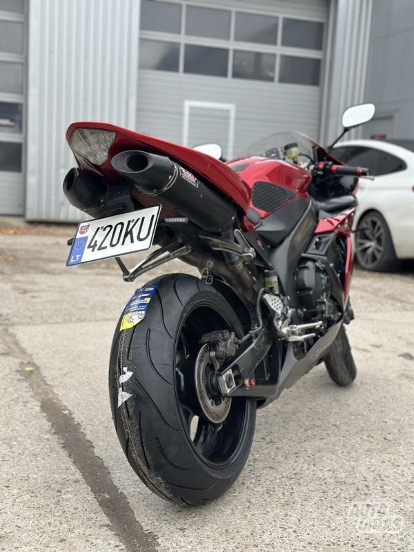 Yamaha R1 2004 Kauņa, ar dzinēja tilpumu 0.00 L un nobraukumu 0 tūkst. km par 4500 €, foto 8 vietnē AUTOMOTO.COM.LV