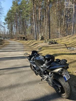 Yamaha R1 2005 Viļņa, ar dzinēja tilpumu 0.00 L un nobraukumu 0 tūkst. km par 3700 €, foto 4 vietnē AUTOMOTO.COM.LV