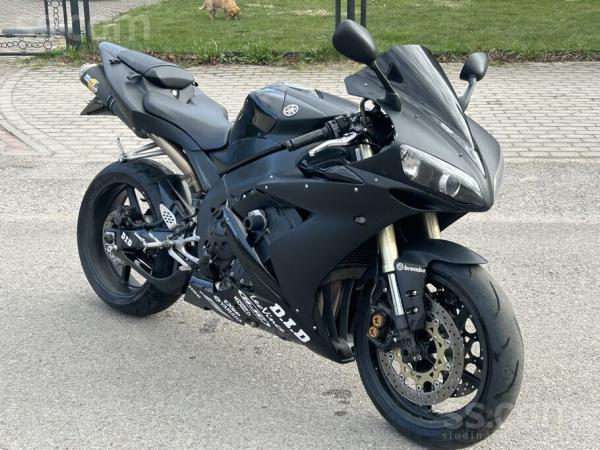 Yamaha R1 2005 Liepāja, ar dzinēja tilpumu 1.00 L un nobraukumu 0 tūkst. km par 4990 €, foto 7 vietnē AUTOMOTO.COM.LV