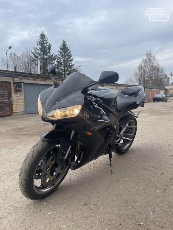 Yamaha R1 2006 Šauļi, ar dzinēja tilpumu 0.00 L un nobraukumu 0 tūkst. km par 4500 €, foto 5 vietnē AUTOMOTO.COM.LV
