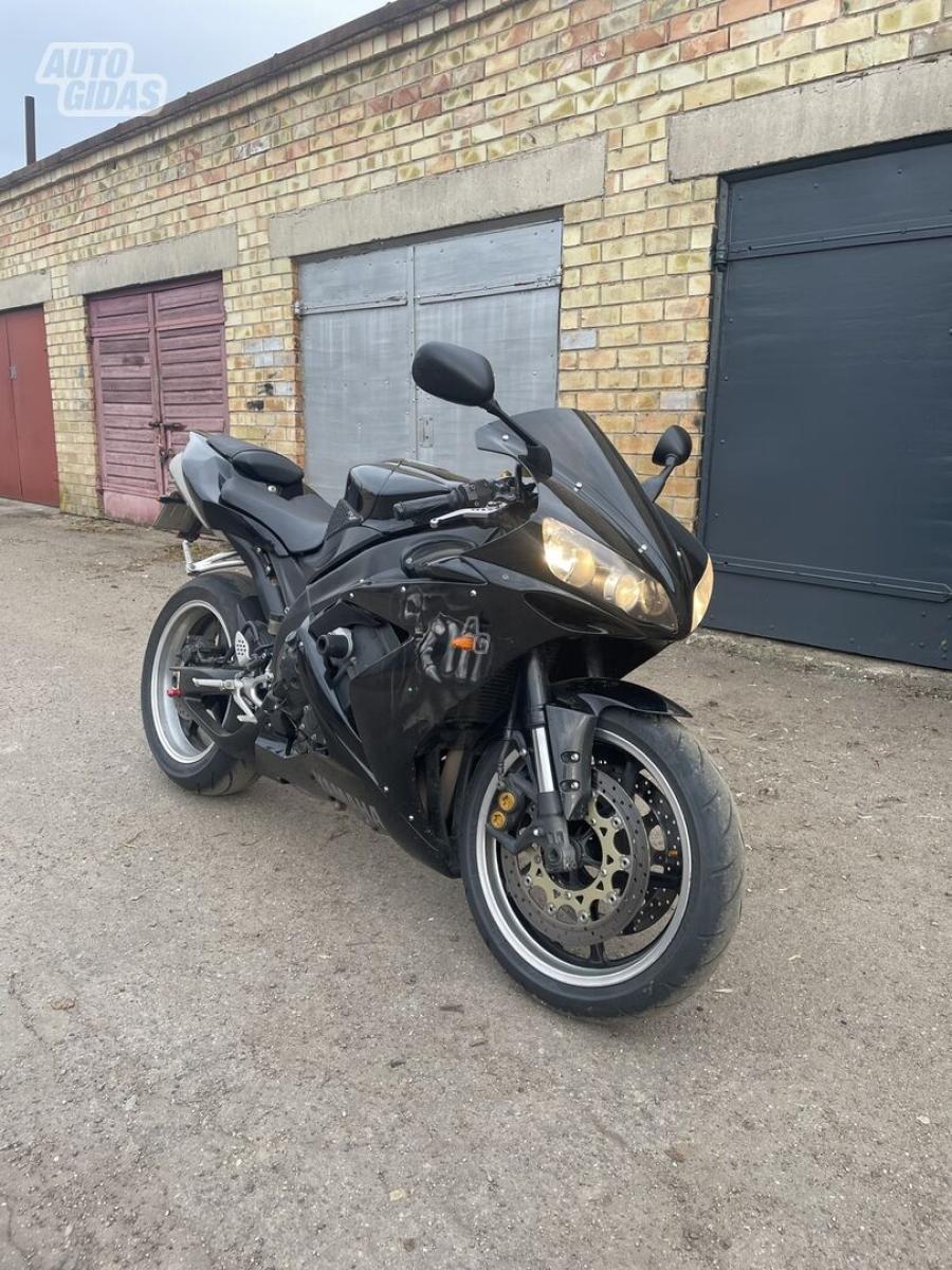Yamaha R1 2006 Šauļi, ar dzinēja tilpumu 0.00 L un nobraukumu 0 tūkst. km par 4500 €, foto 7 vietnē AUTOMOTO.COM.LV