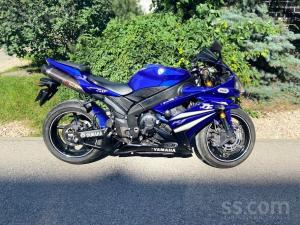 Yamaha R1 2007 Rīga, ar dzinēja tilpumu 1.00 L un nobraukumu 0 tūkst. km par 5100 €, foto 5 vietnē AUTOMOTO.COM.LV
