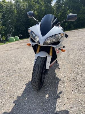 Ямаха R1 2007 в Прейли, объемом двигателя 1.00 л и пробегом 0 тыс. км за 5000 €, фото 4 на AUTOMOTO.COM.LV