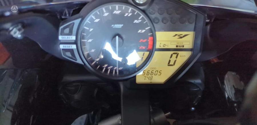 Yamaha R1 2010 Viļņa, ar dzinēja tilpumu 0.00 L un nobraukumu 56 tūkst. km par 7000 €, foto 4 vietnē AUTOMOTO.COM.LV