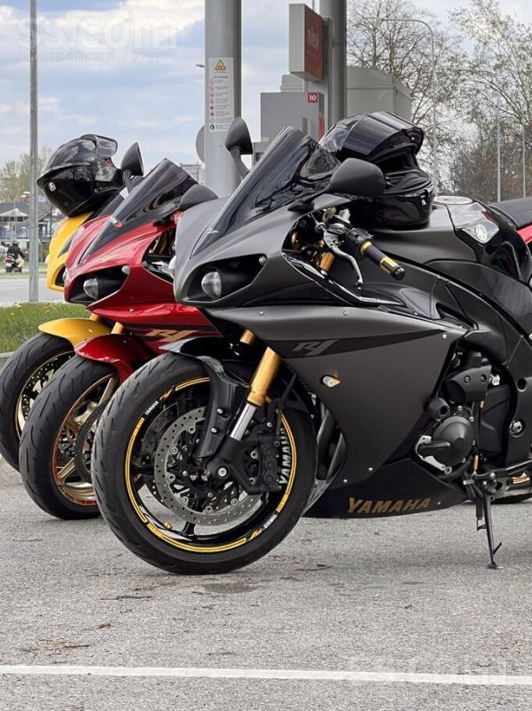 Yamaha R1 2010 Jelgava, ar dzinēja tilpumu 1.00 L un nobraukumu 0 tūkst. km par 8750 €, foto 4 vietnē AUTOMOTO.COM.LV