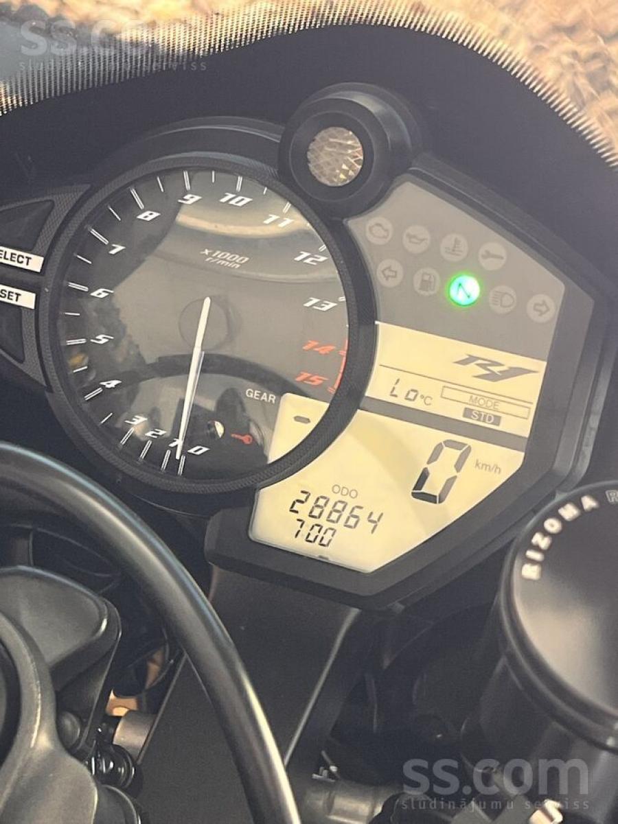 Yamaha R1 2010 Jelgava, ar dzinēja tilpumu 1.00 L un nobraukumu 0 tūkst. km par 8750 €, foto 8 vietnē AUTOMOTO.COM.LV