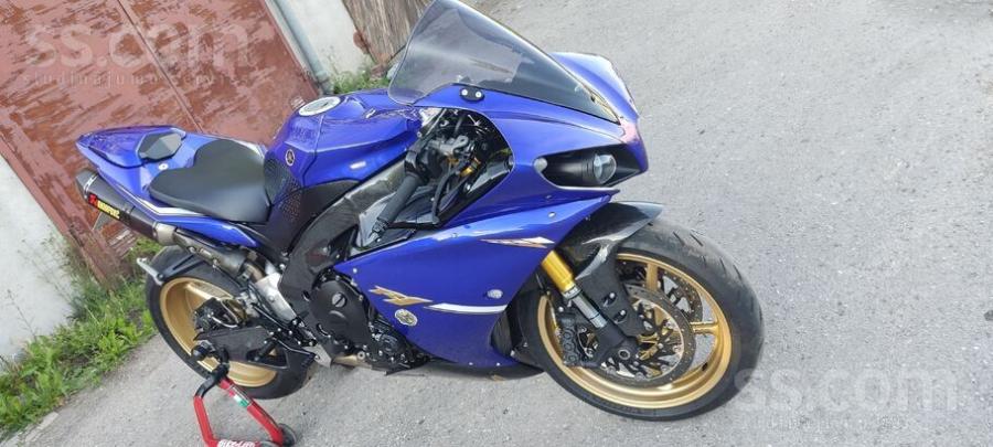 Yamaha R1 2011 Rīga, ar dzinēja tilpumu 0.99 L un nobraukumu 0 tūkst. km par 9500 €, foto 6 vietnē AUTOMOTO.COM.LV