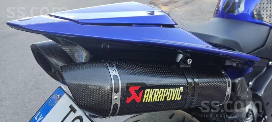 Yamaha R1 2011 Rīga, ar dzinēja tilpumu 0.99 L un nobraukumu 0 tūkst. km par 9500 €, foto 7 vietnē AUTOMOTO.COM.LV