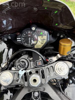 Ямаха R1 2013 в Елгава, объемом двигателя 1.00 л и пробегом 0 тыс. км за 7700 €, фото 11 на AUTOMOTO.COM.LV