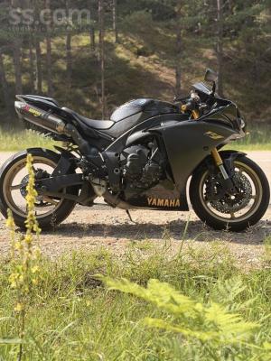 Yamaha R1 2013 Jelgava, ar dzinēja tilpumu 1.00 L un nobraukumu 0 tūkst. km par 7499 €, foto 4 vietnē AUTOMOTO.COM.LV