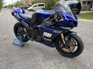 Ямаха R1 2014 в Шяуляй, объемом двигателя 1.00 л и пробегом 6 тыс. км за 5250 €, фото 6 на AUTOMOTO.COM.LV