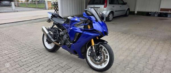 Yamaha R1 2017 in Kaunas, with an engine capacity of 1.00 L and mileage of 15 thousand km for 13500 €, photo 5 on AUTOMOTO.COM.LV