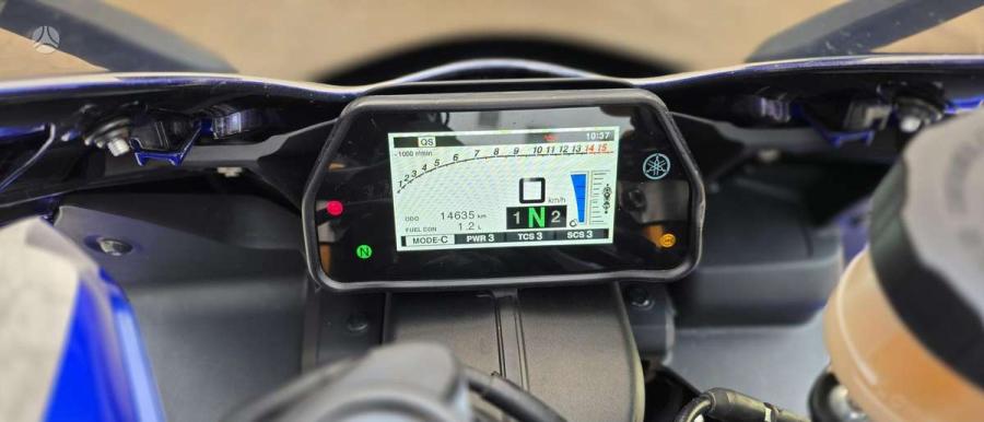 Yamaha R1 2017 in Kaunas, with an engine capacity of 1.00 L and mileage of 15 thousand km for 13500 €, photo 9 on AUTOMOTO.COM.LV