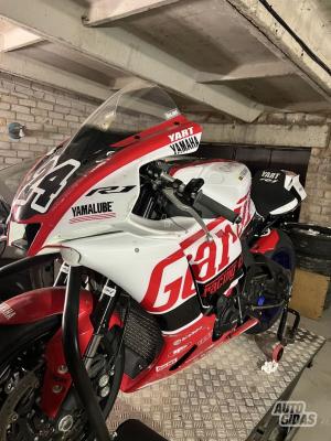 Yamaha R1 2021 in Silute, with an engine capacity of 0.00 L and mileage of 5 thousand km for 10200 €, photo  on AUTOMOTO.COM.LV