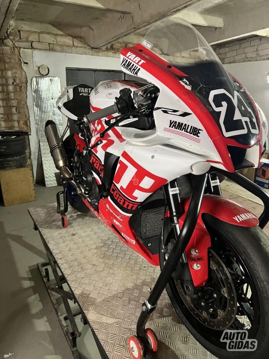 Yamaha R1 2021 in Silute, with an engine capacity of 0.00 L and mileage of 5 thousand km for 10200 €, photo 6 on AUTOMOTO.COM.LV