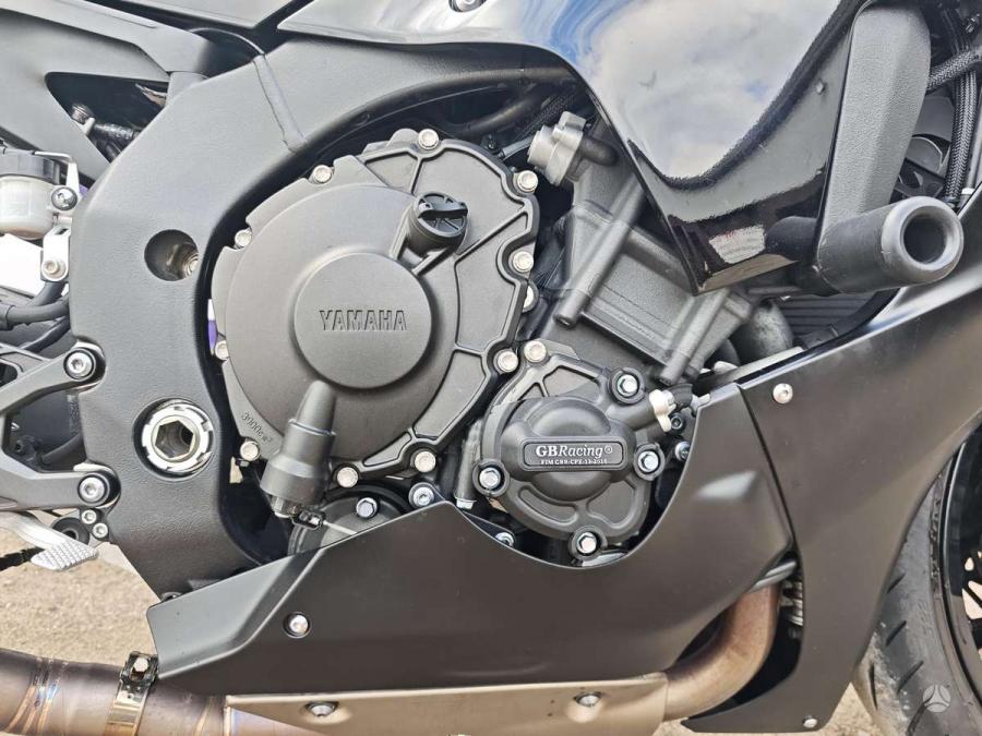 Ямаха R1 2021 в Шяуляй, объемом двигателя 1.00 л и пробегом 16 тыс. км за 14100 €, фото 9 на AUTOMOTO.COM.LV