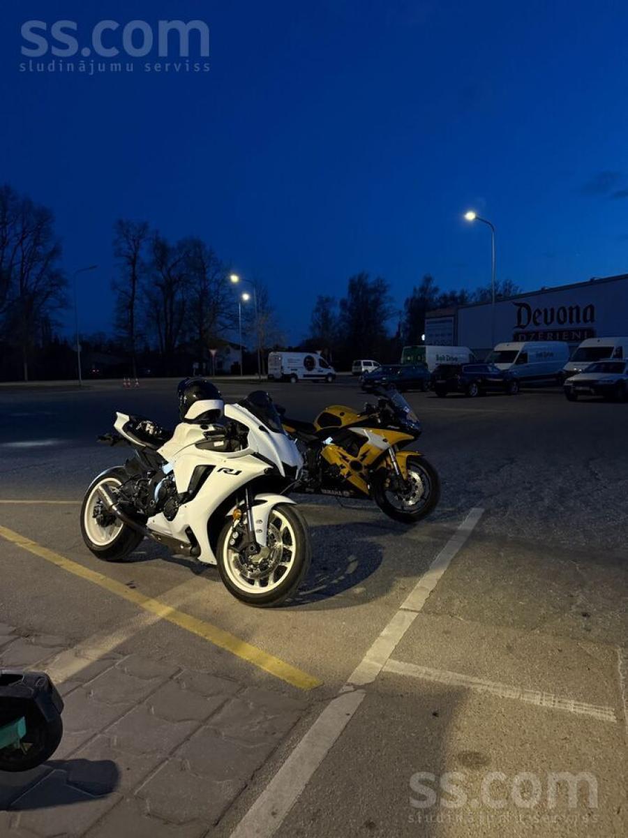 Yamaha R1 2023 in Riga, with an engine capacity of 1.00 L and mileage of 0 thousand km for 18000 €, photo 1 on AUTOMOTO.COM.LV