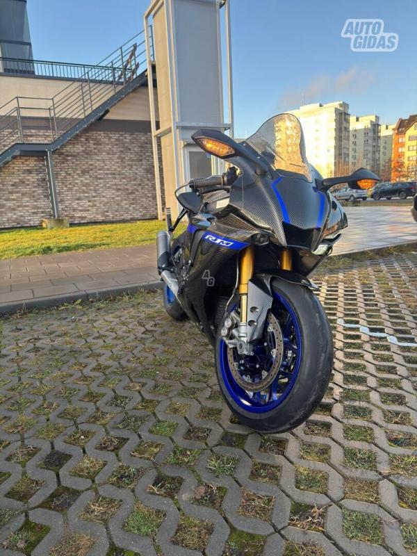 Yamaha R1 2023 Viļņa, ar dzinēja tilpumu 0.00 L un nobraukumu 0 tūkst. km par 20900 €, foto 3 vietnē AUTOMOTO.COM.LV