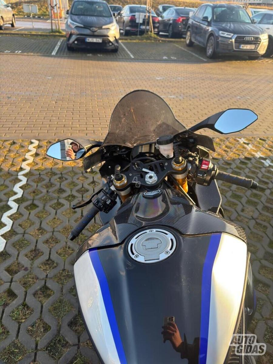 Yamaha R1 2023 in Vilnius, with an engine capacity of 0.00 L and mileage of 0 thousand km for 20900 €, photo 7 on AUTOMOTO.COM.LV