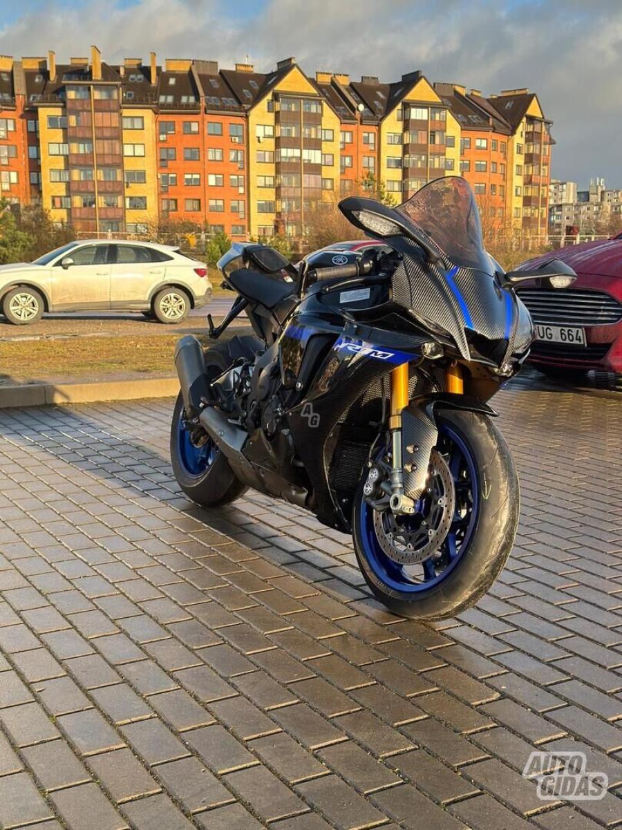 Yamaha R1 2023 in Vilnius, with an engine capacity of 0.00 L and mileage of 0 thousand km for 20900 €, photo 14 on AUTOMOTO.COM.LV