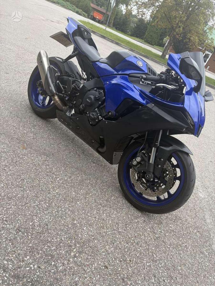 Yamaha R1 2023 Kėdainiai, ar dzinēja tilpumu 1.00 L un nobraukumu 13 tūkst. km par 15000 €, foto 4 vietnē AUTOMOTO.COM.LV
