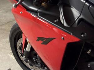 Sarkans Yamaha R1 2013 Rīga, ar dzinēja tilpumu 1.00 L un nobraukumu 33 tūkst. km par 10500 €, foto 10 vietnē AUTOMOTO.COM.LV