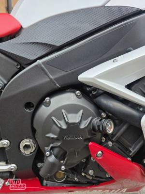 Balts Yamaha R1 2007 Kretinga, ar dzinēja tilpumu 0.00 L un nobraukumu 32 tūkst. km par 5250 €, foto 14 vietnē AUTOMOTO.COM.LV