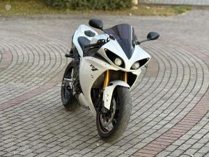 Balts Yamaha R1 2012 Kuršėnai, ar dzinēja tilpumu 1.00 L un nobraukumu 33 tūkst. km par 6600 €, foto 3 vietnē AUTOMOTO.COM.LV