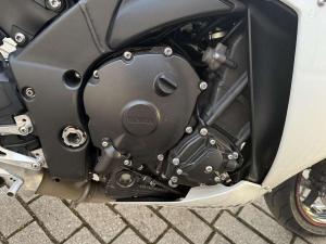 Balts Yamaha R1 2012 Kuršėnai, ar dzinēja tilpumu 1.00 L un nobraukumu 33 tūkst. km par 6600 €, foto 5 vietnē AUTOMOTO.COM.LV