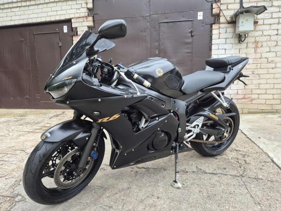 Черный Ямаха R6 2003 в Алитус, объемом двигателя 0.60 л и пробегом 31 тыс. км за 3580 €, фото 4 на AUTOMOTO.COM.LV