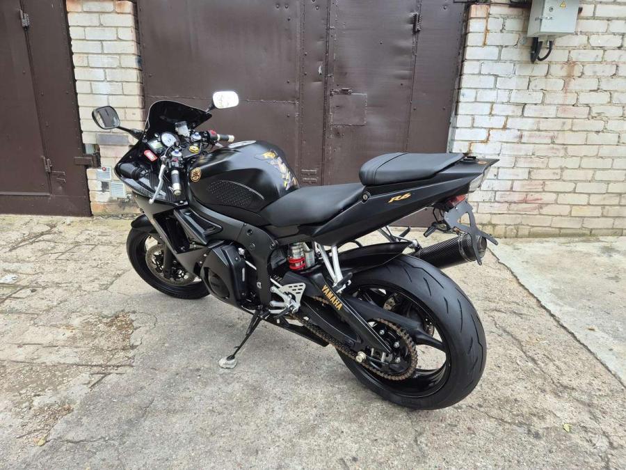 Черный Ямаха R6 2003 в Алитус, объемом двигателя 0.60 л и пробегом 31 тыс. км за 3580 €, фото 5 на AUTOMOTO.COM.LV