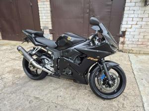 Черный Ямаха R6 2003 в Алитус, объемом двигателя 0.60 л и пробегом 31 тыс. км за 3580 €, фото 9 на AUTOMOTO.COM.LV