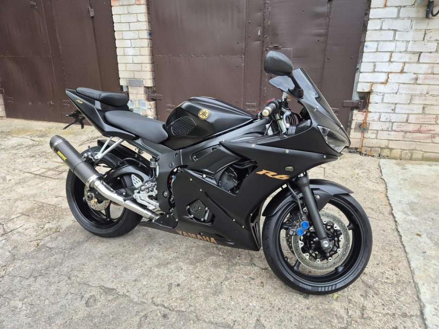 Черный Ямаха R6 2003 в Алитус, объемом двигателя 0.60 л и пробегом 31 тыс. км за 3580 €, фото 9 на AUTOMOTO.COM.LV