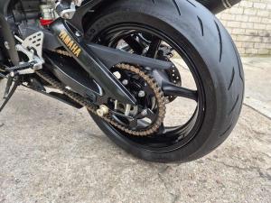 Черный Ямаха R6 2003 в Алитус, объемом двигателя 0.60 л и пробегом 31 тыс. км за 3580 €, фото 13 на AUTOMOTO.COM.LV