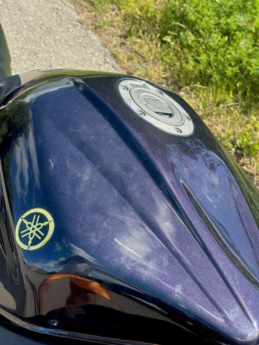 Black Yamaha R6 2004 in Radviliskis, with an engine capacity of 0.60 L and mileage of 27 thousand km for 3250 €, photo 8 on AUTOMOTO.COM.LV