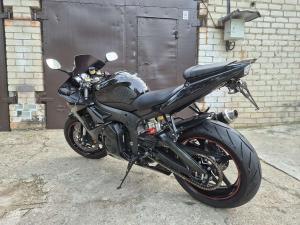 Черный Ямаха R6 2006 в Алитус, объемом двигателя 0.60 л и пробегом 36 тыс. км за 3780 €, фото 8 на AUTOMOTO.COM.LV