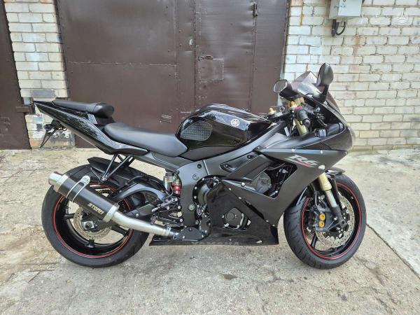 Черный Ямаха R6 2006 в Алитус, объемом двигателя 0.60 л и пробегом 36 тыс. км за 3780 €, фото 8 на AUTOMOTO.COM.LV