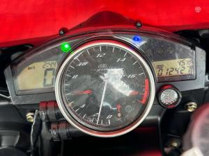 Melns Yamaha R6 2008 Šauļi, ar dzinēja tilpumu 0.60 L un nobraukumu 12 tūkst. km par 6660 €, foto 6 vietnē AUTOMOTO.COM.LV