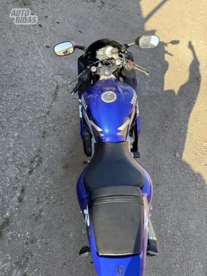 Blue Yamaha R6 2000 in Vilnius, with an engine capacity of 0.60 L and mileage of 34 thousand km for 1950 €, photo 6 on AUTOMOTO.COM.LV