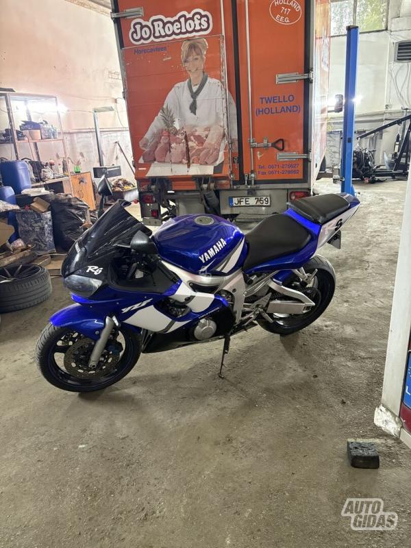 Zils Yamaha R6 2001 Alīta, ar dzinēja tilpumu 0.00 L un nobraukumu 25 tūkst. km par 2550 €, foto 4 vietnē AUTOMOTO.COM.LV
